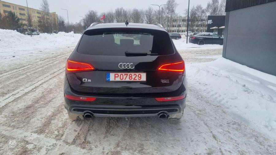 Melns Audi Q5 2016 Šauļi, ar dzinēja tilpumu 3.00 L un nobraukumu 213 tūkst. km par 12900 €, foto 12 vietnē AUTOMOTO.COM.LV