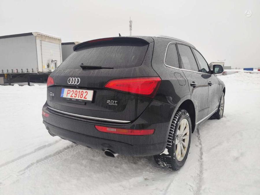 Black Audi Q5 2016 in Vilnius, with an engine capacity of 1.98 L and mileage of 122 thousand km for 14750 €, photo 4 on AUTOMOTO.COM.LV
