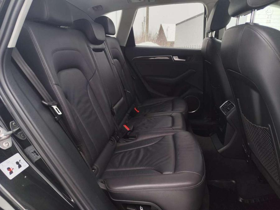 Black Audi Q5 2016 in Vilnius, with an engine capacity of 1.98 L and mileage of 122 thousand km for 14750 €, photo 9 on AUTOMOTO.COM.LV