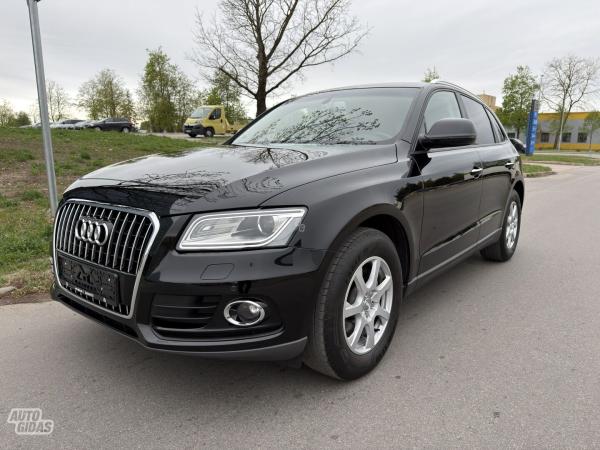 Black Audi Q5 2016 in Panevezys, with an engine capacity of 2.00 L and mileage of 263 thousand km for 13999 €, photo 3 on AUTOMOTO.COM.LV