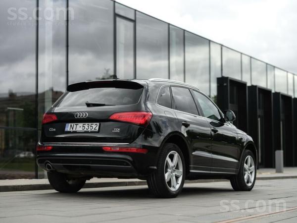 Melns Audi Q5 2016 Rīga, ar dzinēja tilpumu 2.00 L un nobraukumu 190 tūkst. km par 16800 €, foto 2 vietnē AUTOMOTO.COM.LV