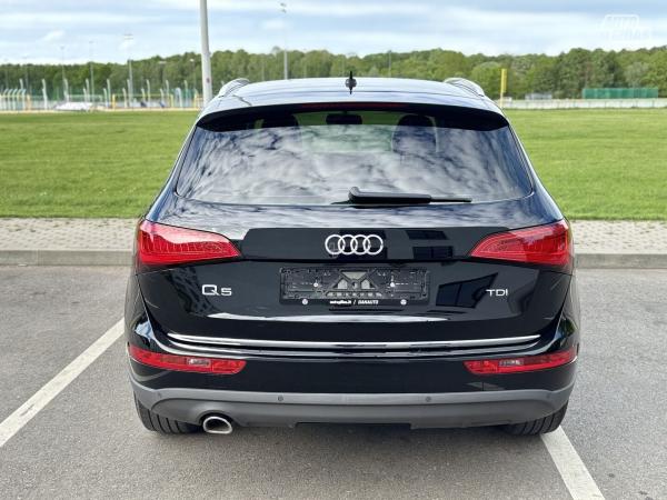 Melns Audi Q5 2016 Kauņa, ar dzinēja tilpumu 2.00 L un nobraukumu 263 tūkst. km par 13799 €, foto 8 vietnē AUTOMOTO.COM.LV