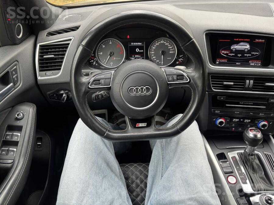 Black Audi Q5 2016 in Ogre, with an engine capacity of 3.00 L and mileage of 115 thousand km for 22000 €, photo 6 on AUTOMOTO.COM.LV