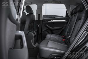 Black Audi Q5 2016 in Riga, with an engine capacity of 3.00 L and mileage of 249 thousand km for 14950 €, photo 13 on AUTOMOTO.COM.LV