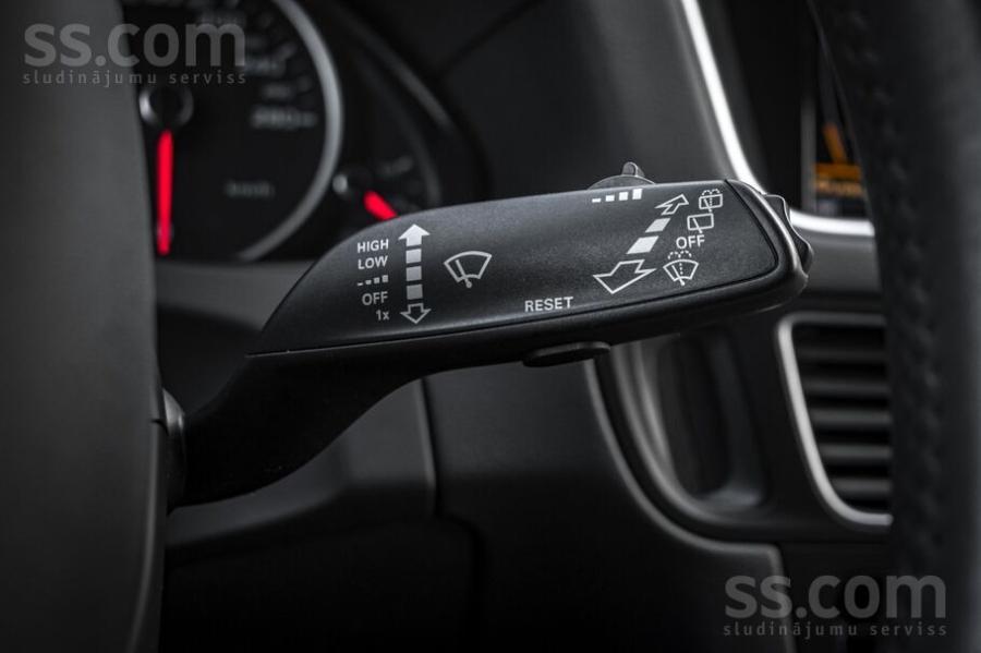 Black Audi Q5 2016 in Riga, with an engine capacity of 3.00 L and mileage of 249 thousand km for 14950 €, photo 21 on AUTOMOTO.COM.LV