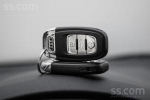Black Audi Q5 2016 in Riga, with an engine capacity of 3.00 L and mileage of 249 thousand km for 14950 €, photo 31 on AUTOMOTO.COM.LV