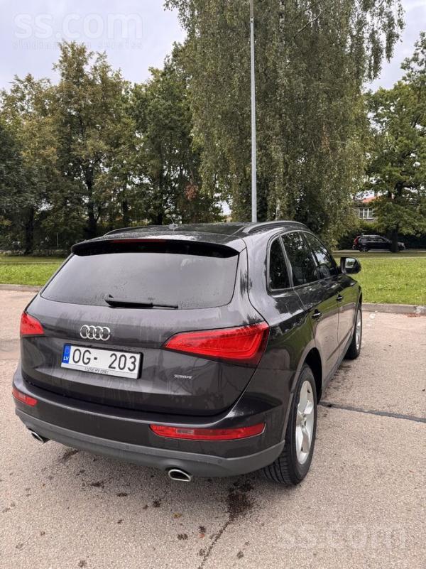 Melns Audi Q5 2016 Jelgava, ar dzinēja tilpumu 3.00 L un nobraukumu 248 tūkst. km par 15800 €, foto 2 vietnē AUTOMOTO.COM.LV