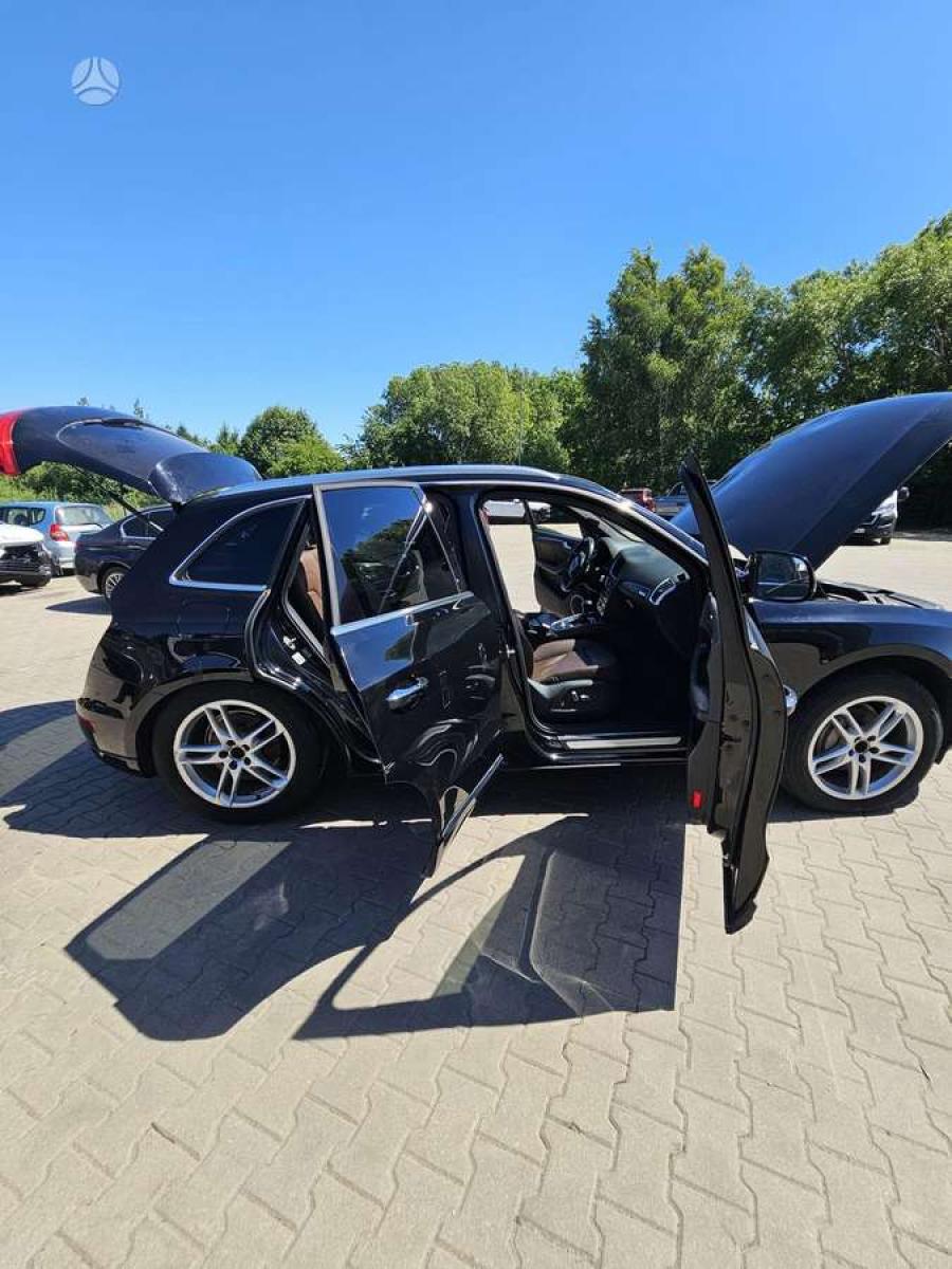 Melns Audi Q5 2016 Klaipėda, ar dzinēja tilpumu 2.00 L un nobraukumu 207 tūkst. km par 8000 €, foto 5 vietnē AUTOMOTO.COM.LV