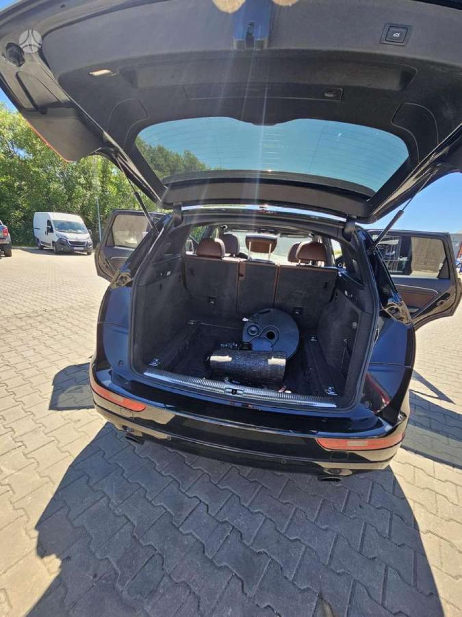 Melns Audi Q5 2016 Klaipėda, ar dzinēja tilpumu 2.00 L un nobraukumu 207 tūkst. km par 8000 €, foto 13 vietnē AUTOMOTO.COM.LV