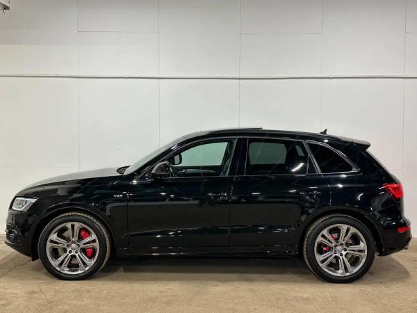 Black Audi Q5 2016 in Jurmala, with an engine capacity of 3.00 L and mileage of 222 thousand km for 19450 €, photo 7 on AUTOMOTO.COM.LV