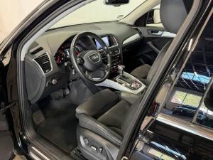 Melns Audi Q5 2016 Jūrmala, ar dzinēja tilpumu 3.00 L un nobraukumu 263 tūkst. km par 15850 €, foto 17 vietnē AUTOMOTO.COM.LV