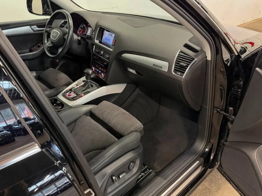 Melns Audi Q5 2016 Jūrmala, ar dzinēja tilpumu 3.00 L un nobraukumu 263 tūkst. km par 15850 €, foto 21 vietnē AUTOMOTO.COM.LV
