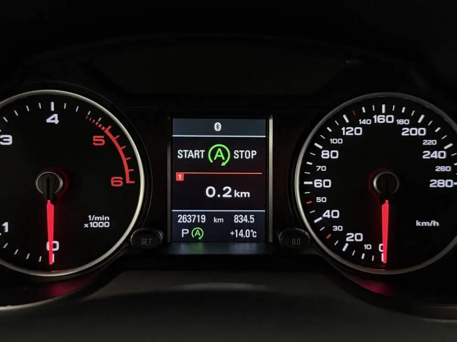 Melns Audi Q5 2016 Jūrmala, ar dzinēja tilpumu 3.00 L un nobraukumu 263 tūkst. km par 15850 €, foto 30 vietnē AUTOMOTO.COM.LV