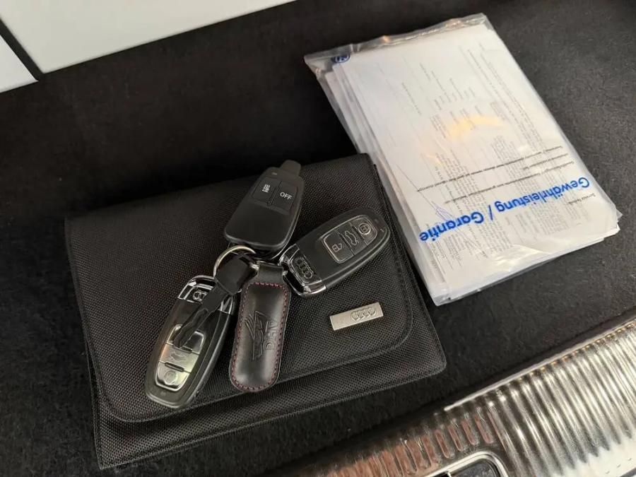 Melns Audi Q5 2016 Jūrmala, ar dzinēja tilpumu 3.00 L un nobraukumu 263 tūkst. km par 15850 €, foto 47 vietnē AUTOMOTO.COM.LV