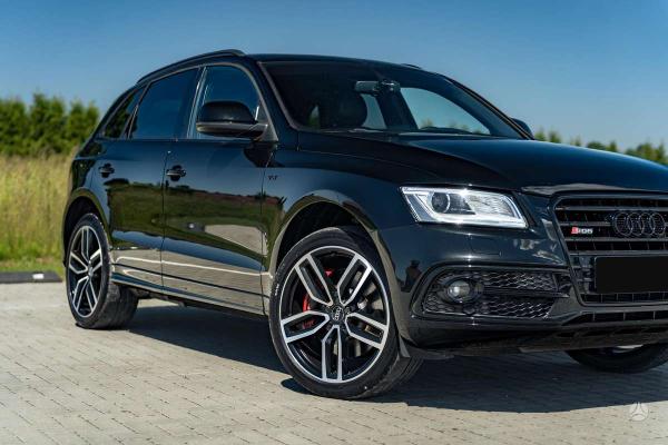 Black Audi Q5 2016 in Klaipeda, with an engine capacity of 3.00 L and mileage of 229 thousand km for 14499 €, photo 2 on AUTOMOTO.COM.LV