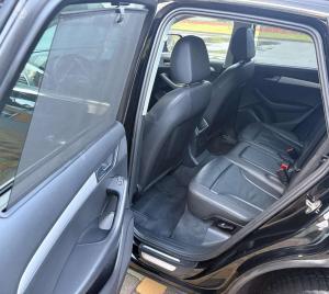 Black Audi Q5 2016 in Druskininkai, with an engine capacity of 1.97 L and mileage of 221 thousand km for 14600 €, photo 10 on AUTOMOTO.COM.LV