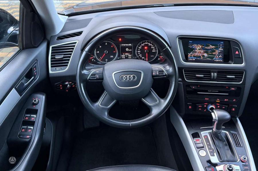 Black Audi Q5 2016 in Druskininkai, with an engine capacity of 1.97 L and mileage of 221 thousand km for 14600 €, photo 15 on AUTOMOTO.COM.LV