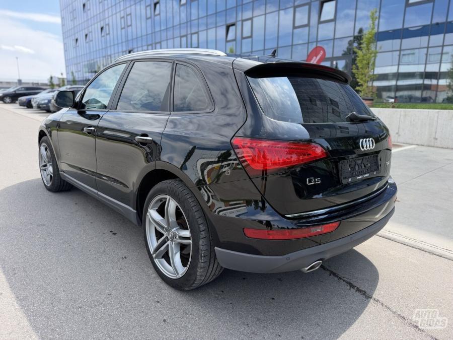 Black Audi Q5 2016 in Panevezys, with an engine capacity of 2.00 L and mileage of 265 thousand km for 13000 €, photo 8 on AUTOMOTO.COM.LV