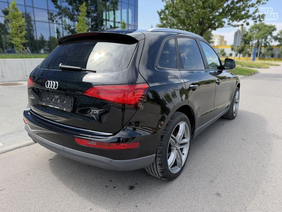 Black Audi Q5 2016 in Panevezys, with an engine capacity of 2.00 L and mileage of 265 thousand km for 13000 €, photo 9 on AUTOMOTO.COM.LV