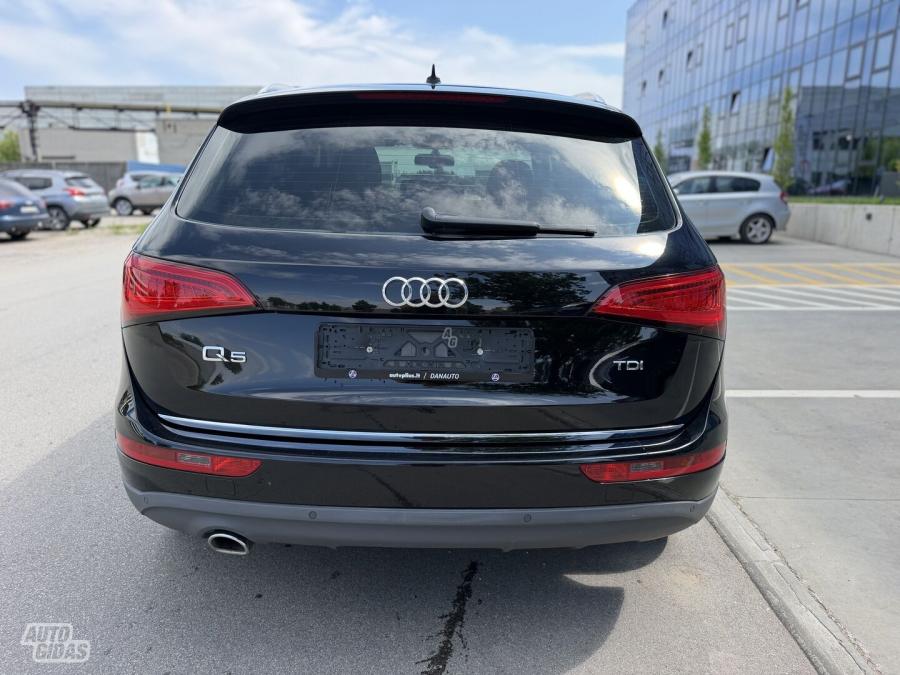 Black Audi Q5 2016 in Panevezys, with an engine capacity of 2.00 L and mileage of 265 thousand km for 13000 €, photo 10 on AUTOMOTO.COM.LV