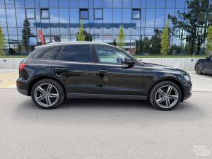 Black Audi Q5 2016 in Panevezys, with an engine capacity of 2.00 L and mileage of 265 thousand km for 13000 €, photo 11 on AUTOMOTO.COM.LV