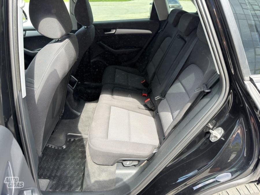 Black Audi Q5 2016 in Panevezys, with an engine capacity of 2.00 L and mileage of 265 thousand km for 13000 €, photo 33 on AUTOMOTO.COM.LV