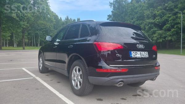 Melns Audi Q5 2016 Alūksne, ar dzinēja tilpumu 3.00 L un nobraukumu 0 tūkst. km par 12400 €, foto 9 vietnē AUTOMOTO.COM.LV
