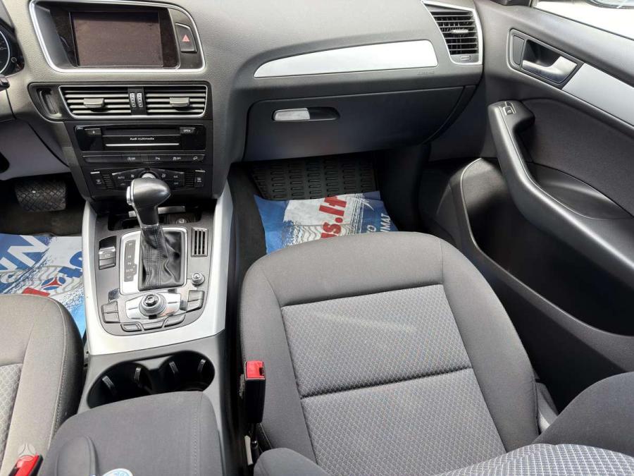 Melns Audi Q5 2016 Panevēža, ar dzinēja tilpumu 1.97 L un nobraukumu 265 tūkst. km par 13000 €, foto 17 vietnē AUTOMOTO.COM.LV