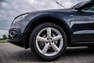 Black Audi Q5 2016 in Marijampole, with an engine capacity of 1.97 L and mileage of 195 thousand km for 14450 €, photo 7 on AUTOMOTO.COM.LV