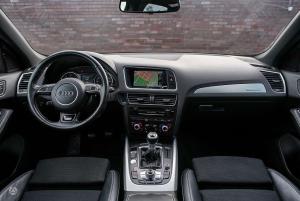 Black Audi Q5 2016 in Marijampole, with an engine capacity of 1.97 L and mileage of 195 thousand km for 14450 €, photo 17 on AUTOMOTO.COM.LV
