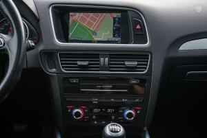Black Audi Q5 2016 in Marijampole, with an engine capacity of 1.97 L and mileage of 195 thousand km for 14450 €, photo 20 on AUTOMOTO.COM.LV
