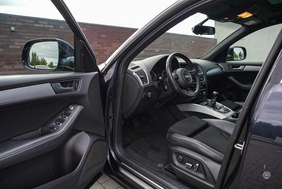 Black Audi Q5 2016 in Marijampole, with an engine capacity of 1.97 L and mileage of 195 thousand km for 14450 €, photo 25 on AUTOMOTO.COM.LV