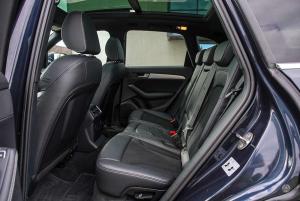 Black Audi Q5 2016 in Marijampole, with an engine capacity of 1.97 L and mileage of 195 thousand km for 14450 €, photo 34 on AUTOMOTO.COM.LV