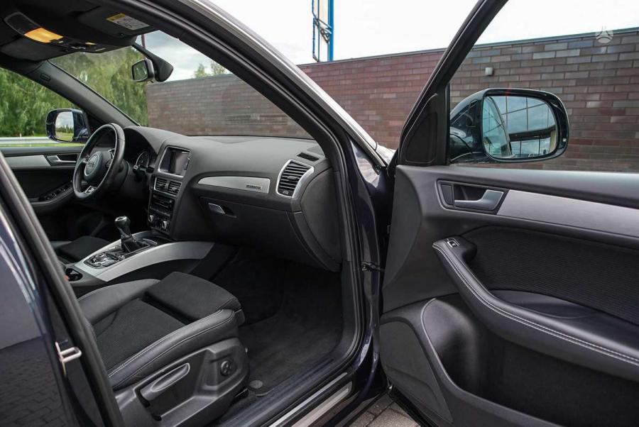 Black Audi Q5 2016 in Marijampole, with an engine capacity of 1.97 L and mileage of 195 thousand km for 14450 €, photo 37 on AUTOMOTO.COM.LV