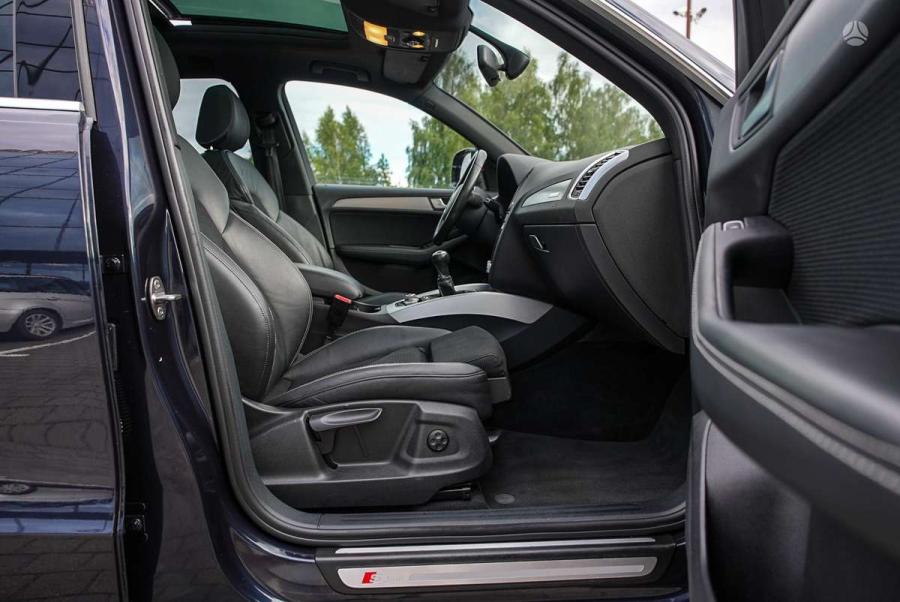 Black Audi Q5 2016 in Marijampole, with an engine capacity of 1.97 L and mileage of 195 thousand km for 14450 €, photo 39 on AUTOMOTO.COM.LV