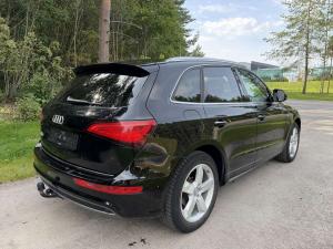 Black Audi Q5 2016 in Utena, with an engine capacity of 1.97 L and mileage of 300 thousand km for 12250 €, photo 10 on AUTOMOTO.COM.LV