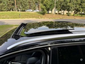 Black Audi Q5 2016 in Utena, with an engine capacity of 1.97 L and mileage of 300 thousand km for 12250 €, photo 19 on AUTOMOTO.COM.LV