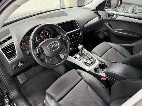 Black Audi Q5 2016 in Utena, with an engine capacity of 1.97 L and mileage of 300 thousand km for 13150 €, photo 5 on AUTOMOTO.COM.LV