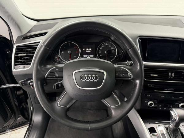 Black Audi Q5 2016 in Utena, with an engine capacity of 1.97 L and mileage of 300 thousand km for 13150 €, photo 6 on AUTOMOTO.COM.LV