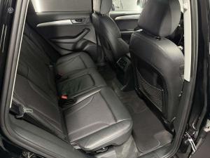 Melns Audi Q5 2016 Utena, ar dzinēja tilpumu 1.97 L un nobraukumu 300 tūkst. km par 13150 €, foto 25 vietnē AUTOMOTO.COM.LV