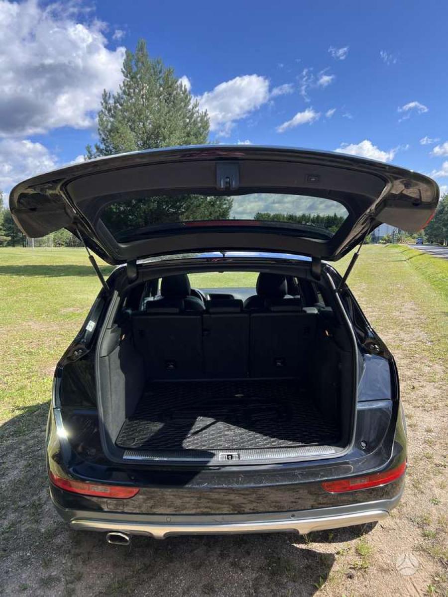 Black Audi Q5 2016 in Vilnius, with an engine capacity of 1.97 L and mileage of 238 thousand km for 15000 €, photo 11 on AUTOMOTO.COM.LV