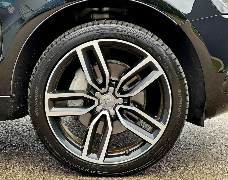 Black Audi Q5 2016 in Utena, with an engine capacity of 2.97 L and mileage of 183 thousand km for 15499 €, photo 11 on AUTOMOTO.COM.LV