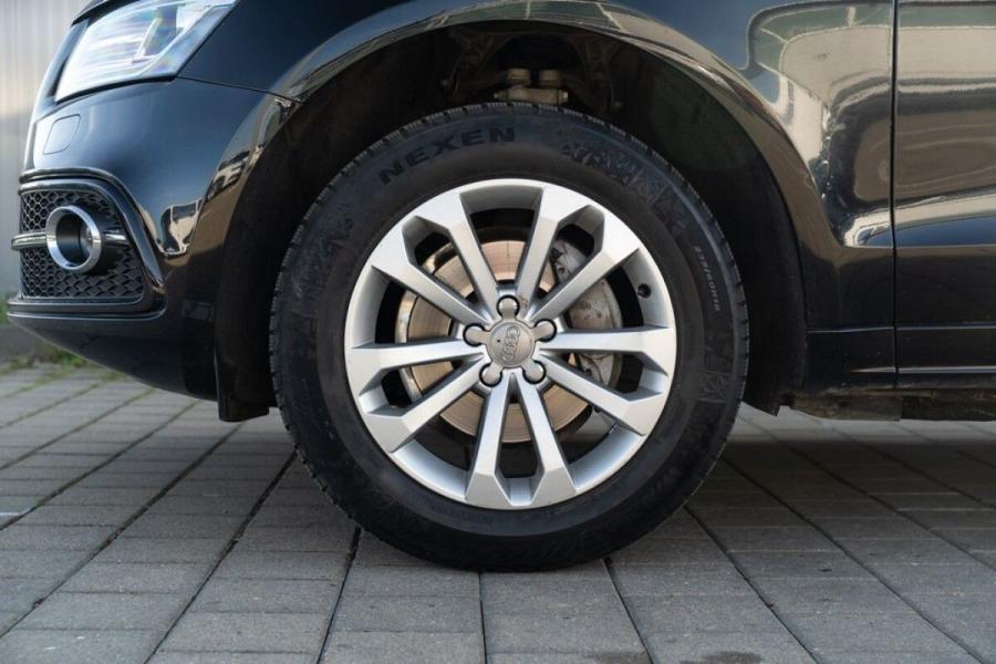 Melns Audi Q5 2016 Viļņa, ar dzinēja tilpumu 2.00 L un nobraukumu 195 tūkst. km par 14150 €, foto 5 vietnē AUTOMOTO.COM.LV