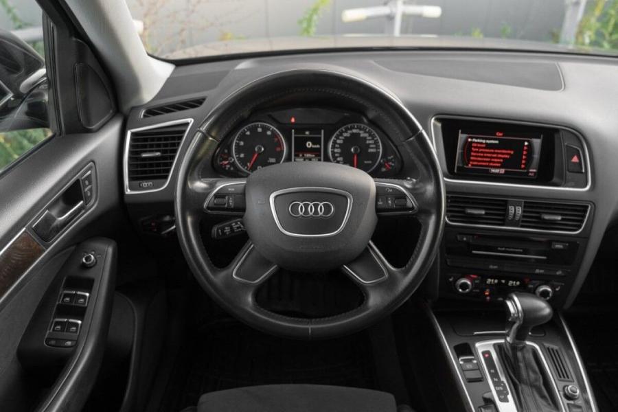 Melns Audi Q5 2016 Viļņa, ar dzinēja tilpumu 2.00 L un nobraukumu 195 tūkst. km par 14150 €, foto 19 vietnē AUTOMOTO.COM.LV