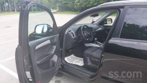 Black Audi Q5 2016 in Aluksne, with an engine capacity of 3.00 L and mileage of 0 thousand km for 9900 €, photo 16 on AUTOMOTO.COM.LV