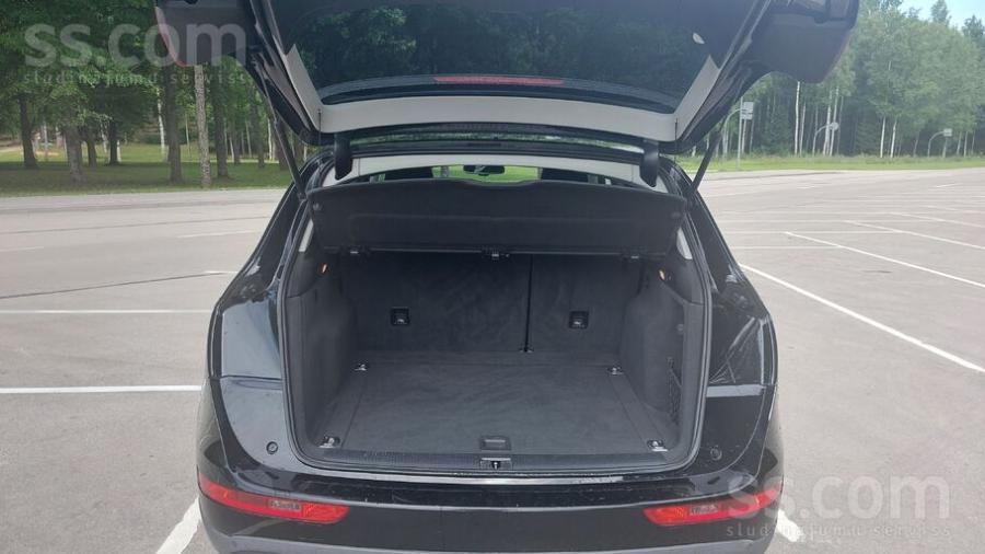 Black Audi Q5 2016 in Aluksne, with an engine capacity of 3.00 L and mileage of 0 thousand km for 9900 €, photo 32 on AUTOMOTO.COM.LV