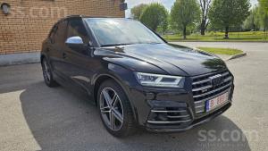 Black Audi Q5 2017 in Limbazi, with an engine capacity of 3.00 L and mileage of 197 thousand km for 28900 €, photo 3 on AUTOMOTO.COM.LV