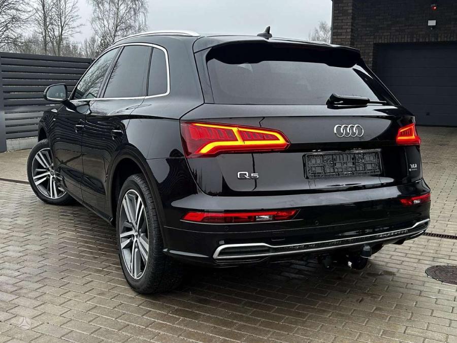 Melns Audi Q5 2017 Utena, ar dzinēja tilpumu 1.97 L un nobraukumu 179 tūkst. km par 23600 €, foto 4 vietnē AUTOMOTO.COM.LV