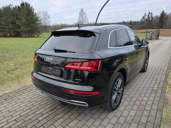 Black Audi Q5 2017 in Telschi, with an engine capacity of 1.98 L and mileage of 218 thousand km for 18800 €, photo 3 on AUTOMOTO.COM.LV