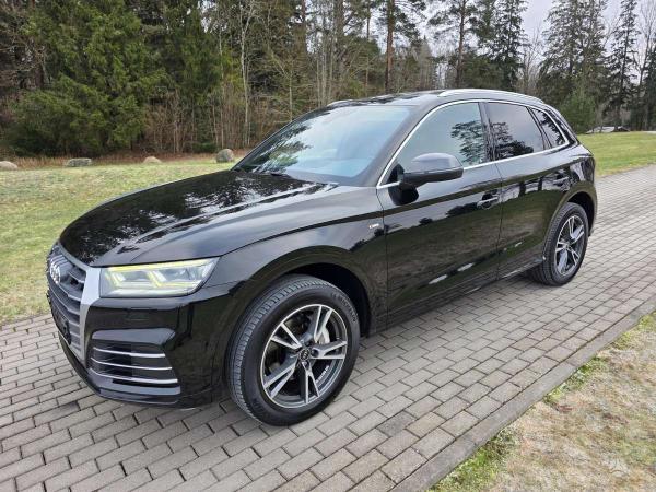 Black Audi Q5 2017 in Telschi, with an engine capacity of 1.98 L and mileage of 218 thousand km for 18800 €, photo 7 on AUTOMOTO.COM.LV